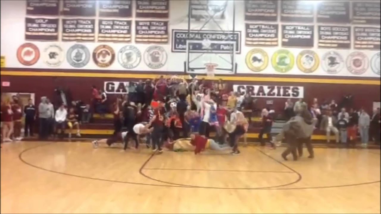 Haddon Heights Garnet Crazies - Harlem Shake - YouTube