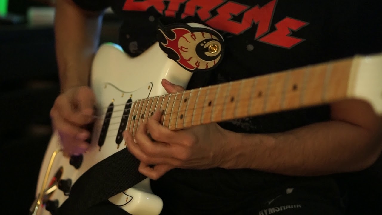 "Ingatkan Dia" WINGS solo cover by EDRIE HASHIM #tribute #joewings # ...