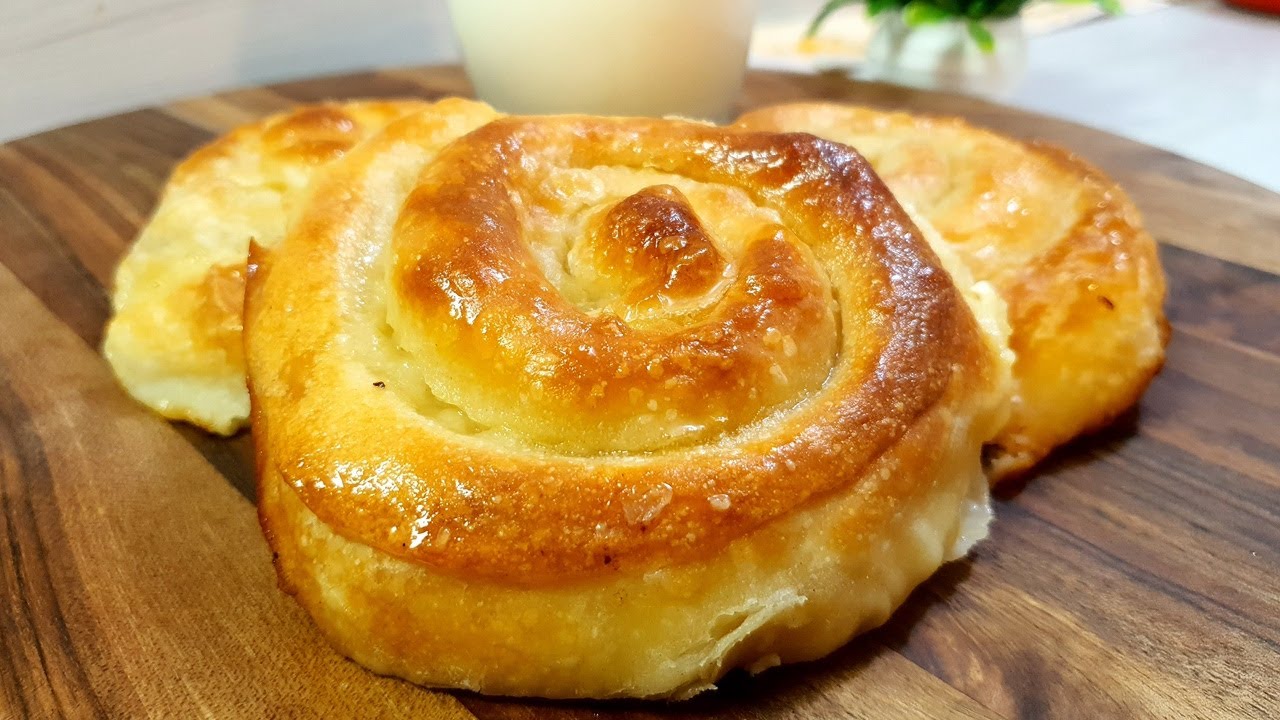 SIRNICA - Prava domaća. Jednostavan recept za pitu sa sirom. - YouTube