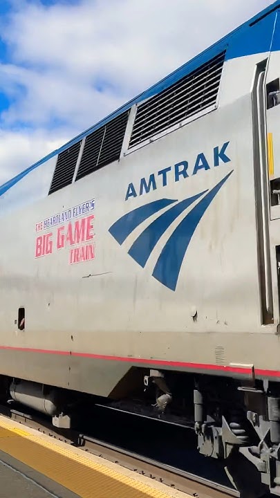 Amtrak 187 (Big Game Train) leads AMTK 6 through Route 59 - YouTube