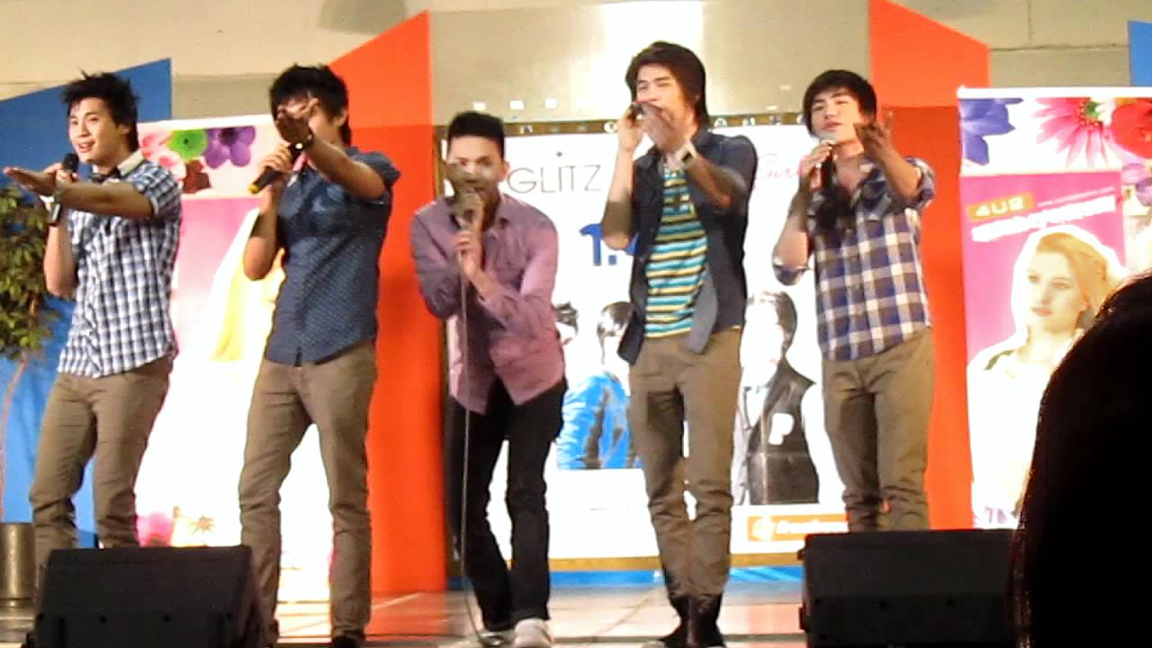 1:43 (One Forty-Three) Boy Band Performs PiNK with Myrus in SM Sucat ...