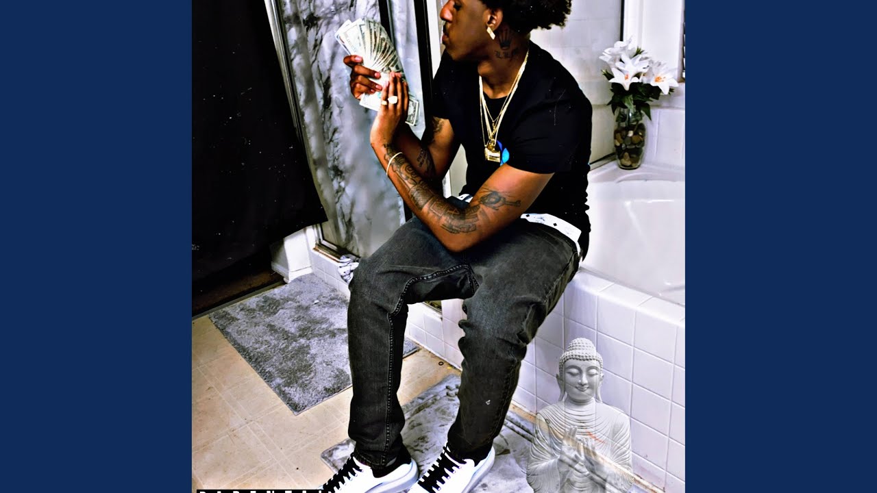 Off Da Muscle - YouTube