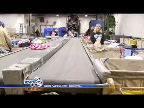 Uber helps pick-up Goodwill donations - YouTube