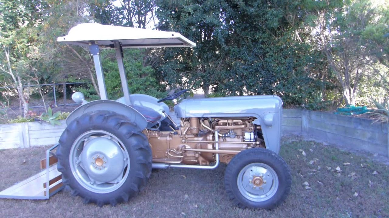 Ferguson FE35 Grey and Gold Restoration The End Result. - YouTube