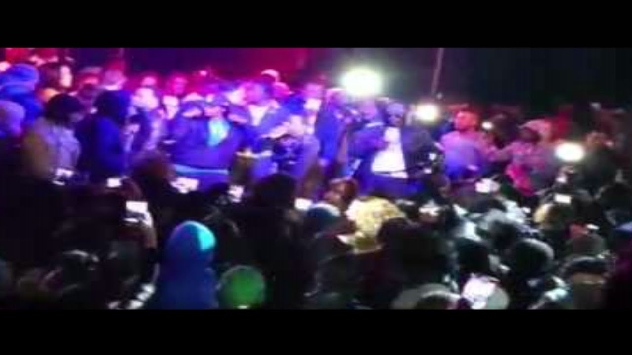 Gully Bob Live In London (Scala) Part 2 - YouTube