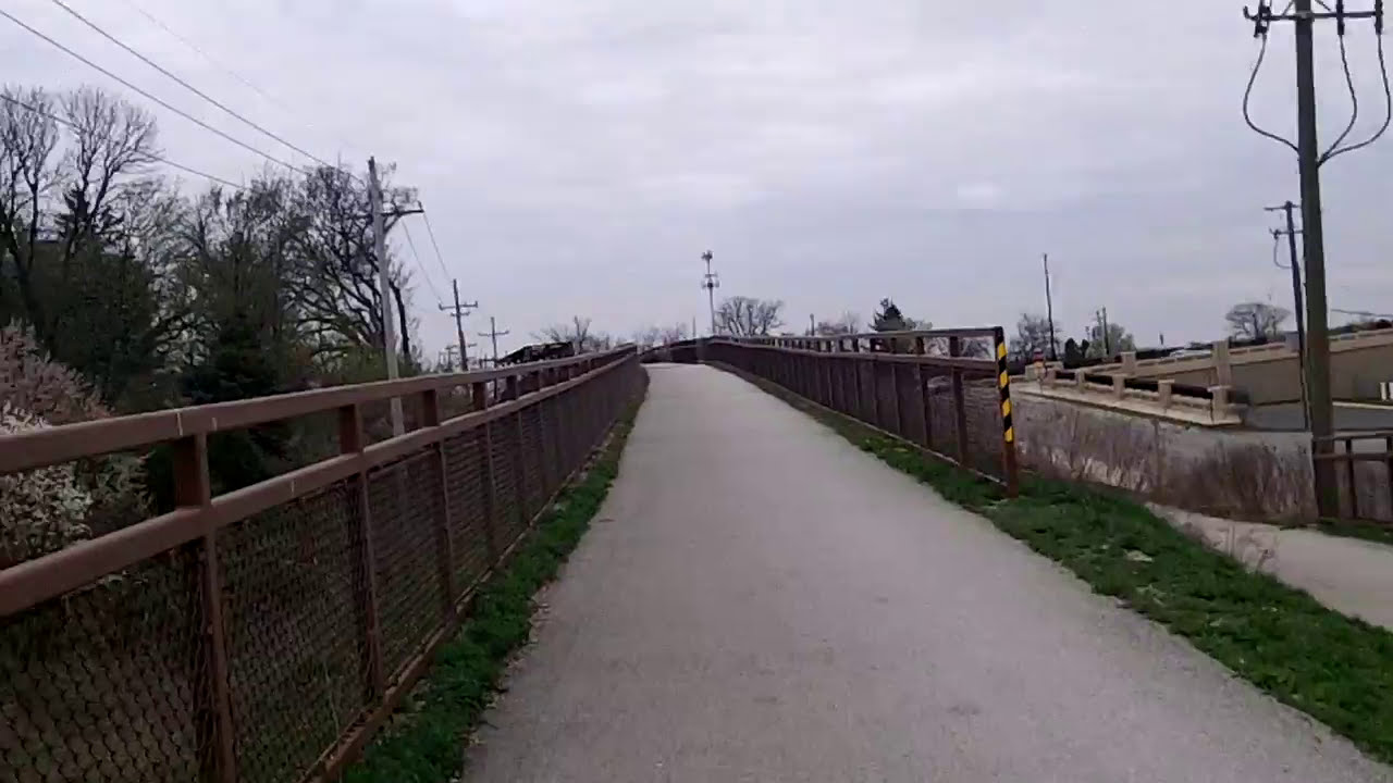 Walking along Illinois Prairie Path in Wheaton on April 19, 2016 - YouTube