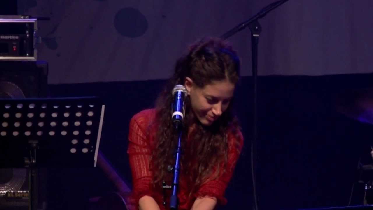 The Orchestra with Dana Adini - Blackbird (the Beatles) - YouTube