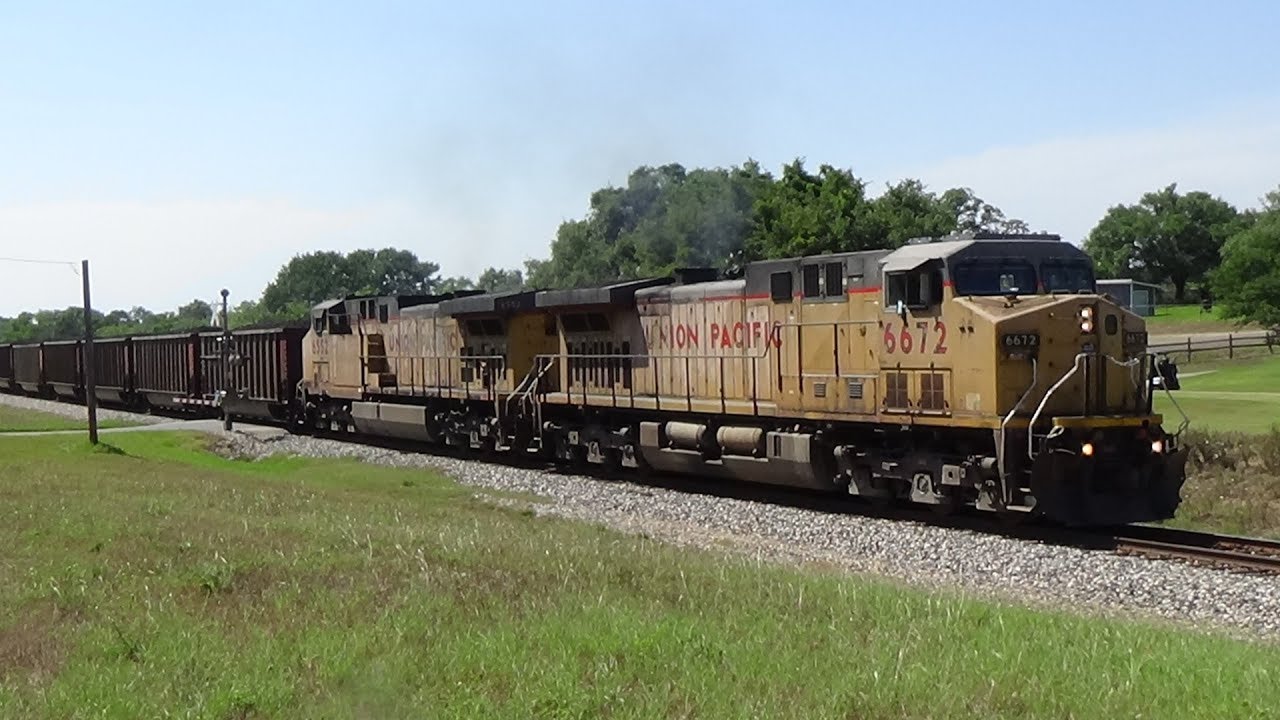 UP #6672 Leads South Bound Coal Train - YouTube