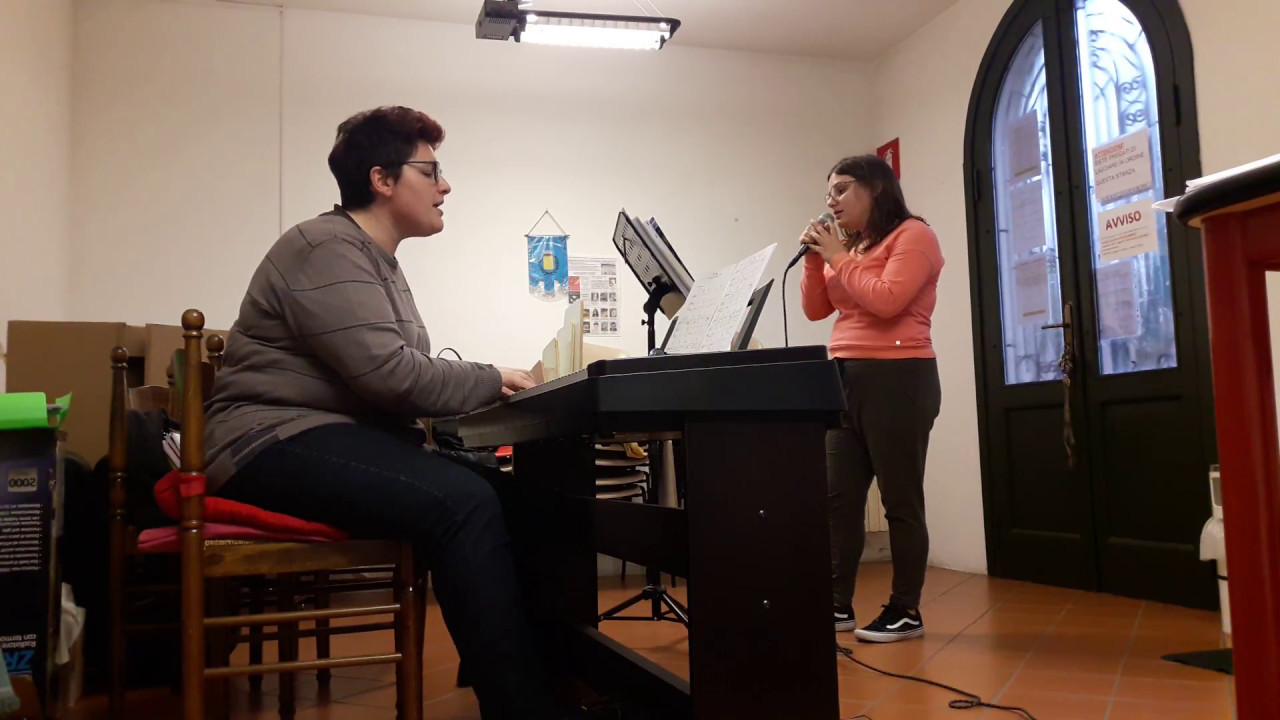 Coldplay - Fix you - cover Daniela Dorio & Vittoria De Leonardis - YouTube