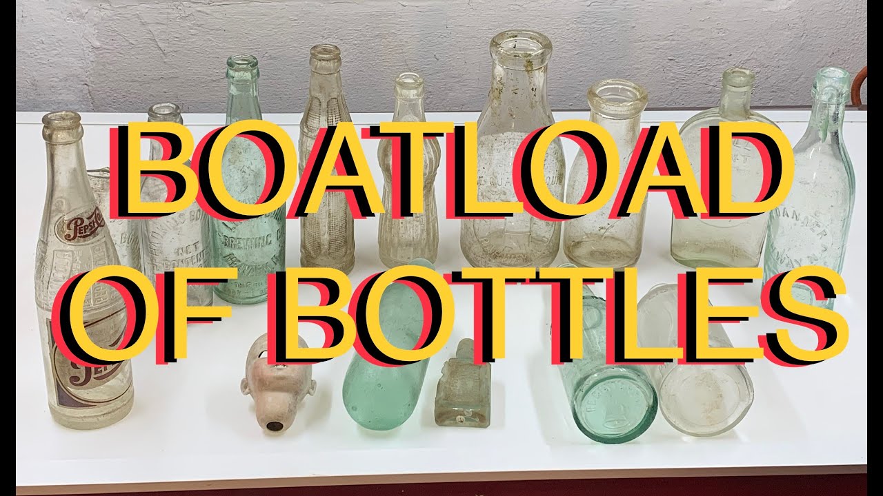 ANTIQUE BOTTLE HUNTING WITH MY KAYAK / MUDLARKING RIVER FOUND A ...