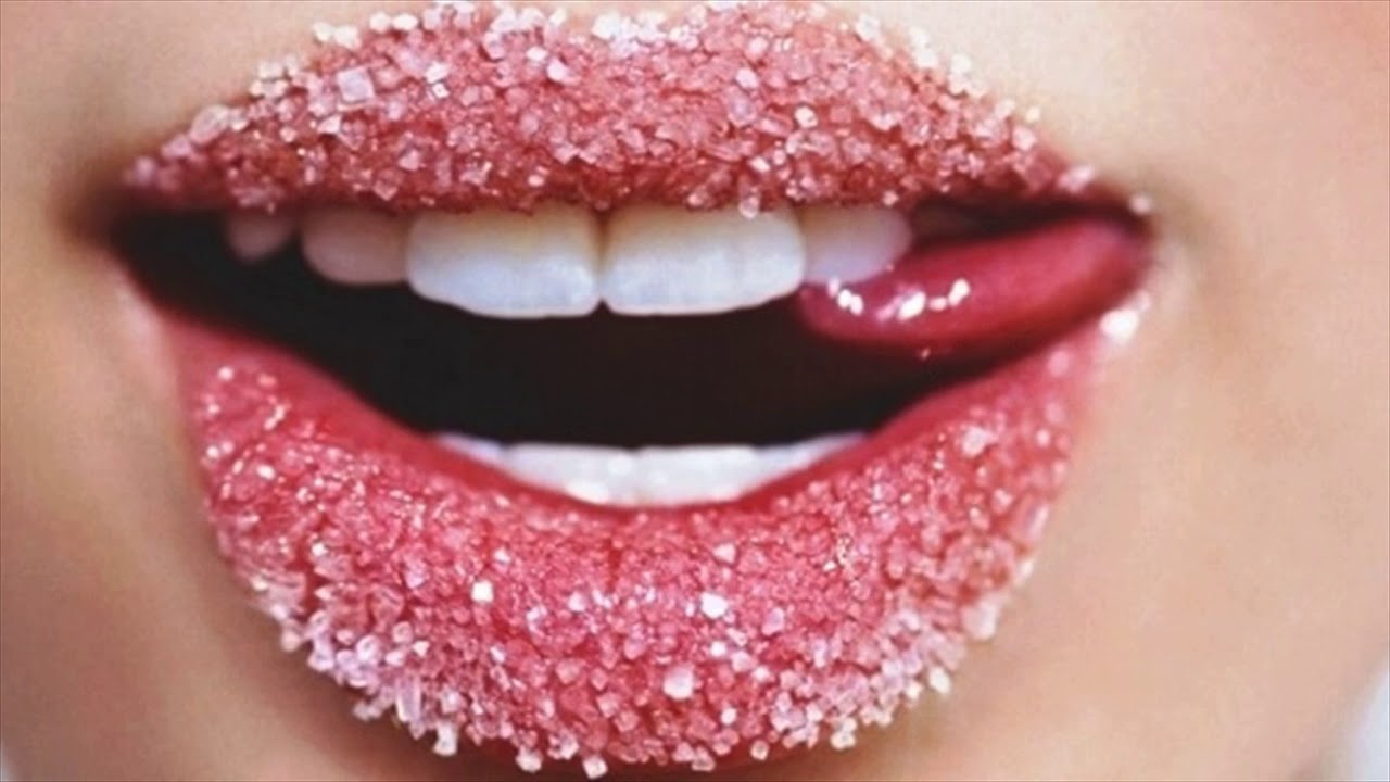 Massage Helps To Get Pouty Lips Without Surgery- How TO Do - YouTube