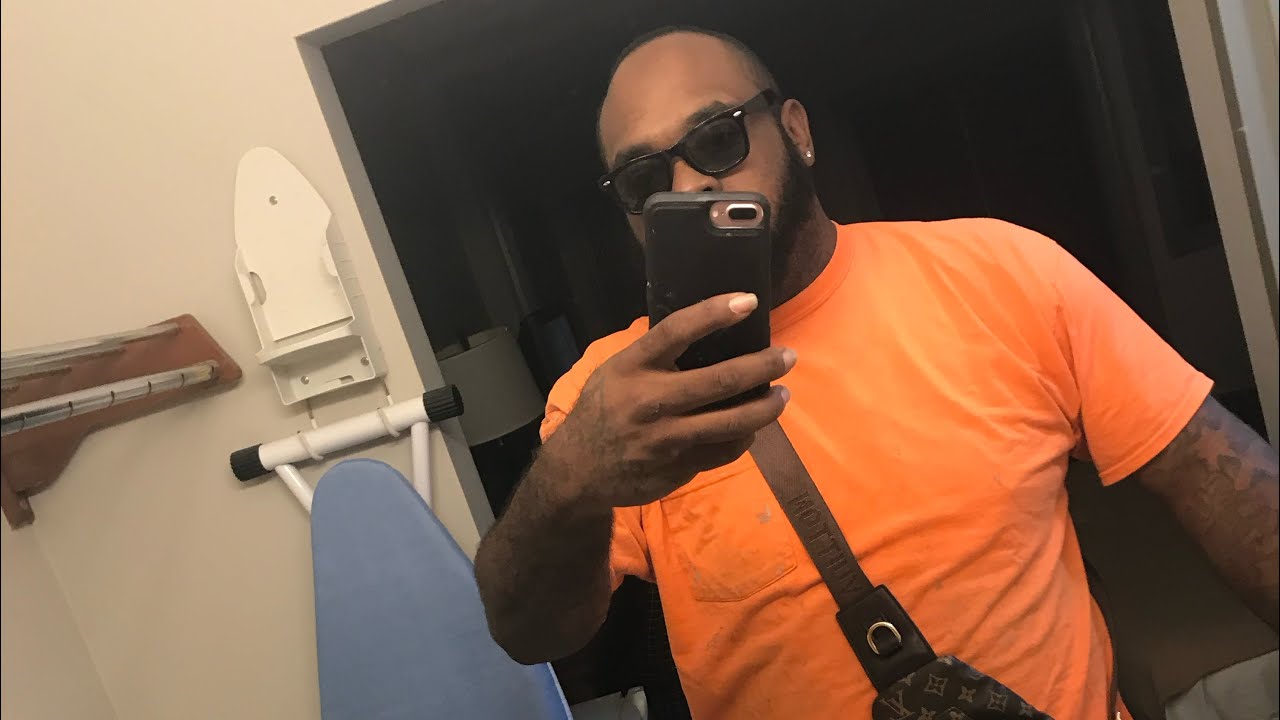 Applying the pookie!!! - YouTube