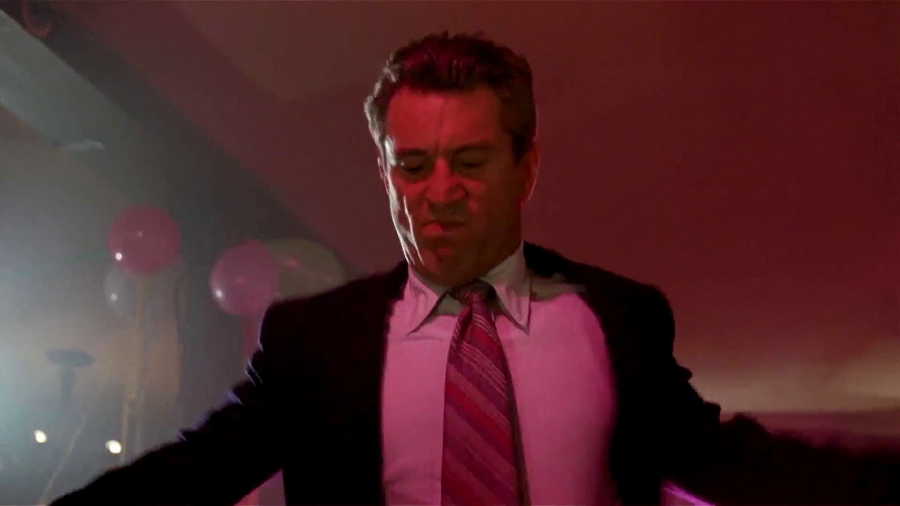 The De Niro Kick - Goodfellas - YouTube