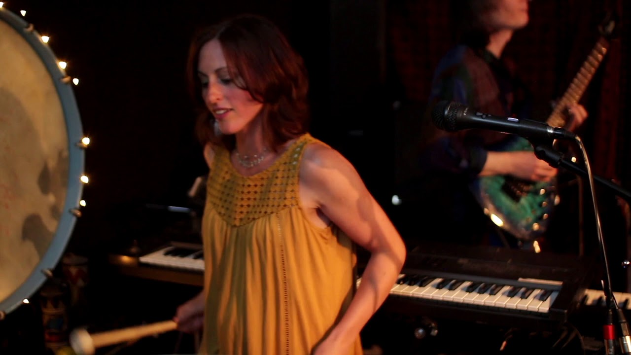 Dave Bainbridge & Sally Minnear, "An Evening of Iona Music and More ...