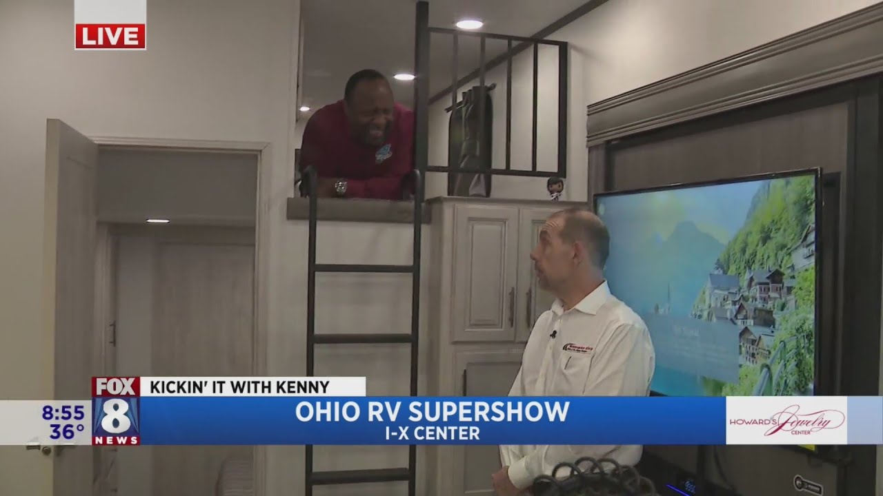 Kenny feels right at home in an amazing RV at Ohio RV Supershow - YouTube