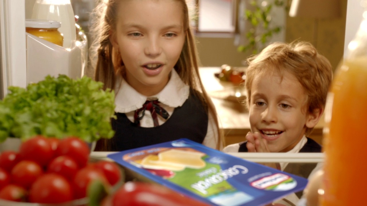 Hochland Cascaval Felii - YouTube