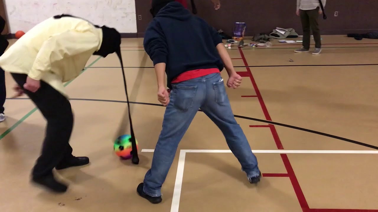 3 legged soccer - YouTube