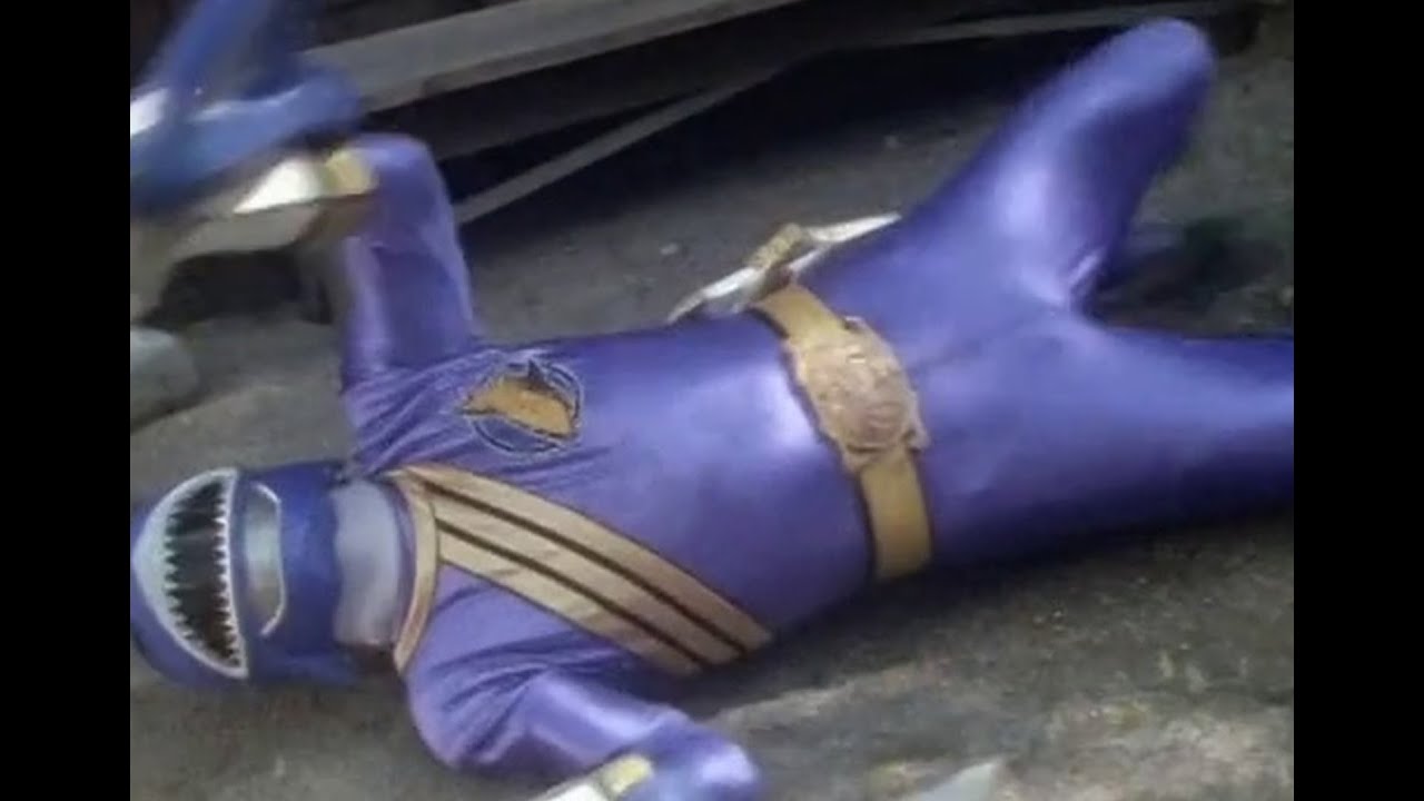 絶叫敗北。背が高く筋肉質な青レンジャー 百獣戦隊ガオレンジャー scream, defeat. tall muscular blue ...