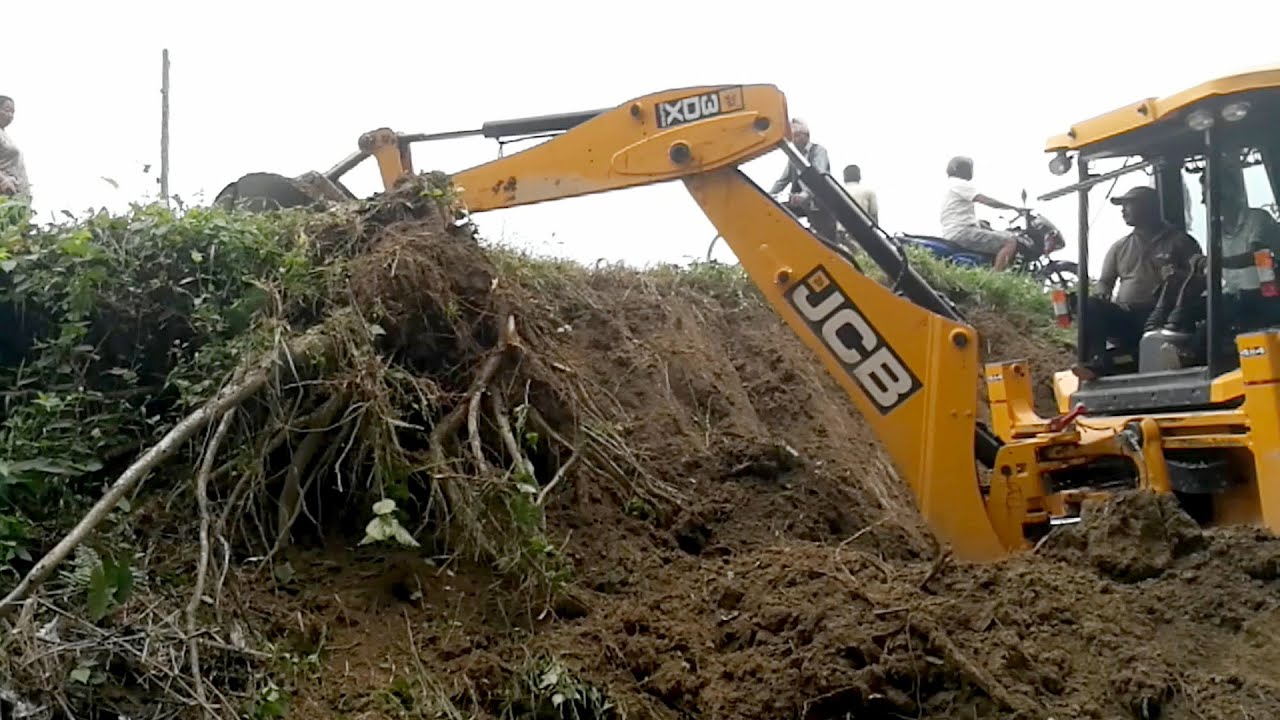 Amazing!!!JCB Backhoe Machine Making A Big Drain For Wall Construction ...