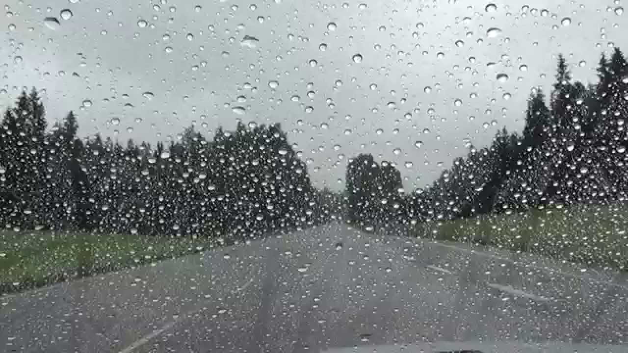 Gyeon Repel in light drizzle - YouTube