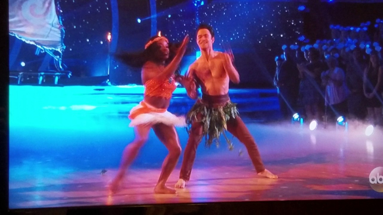 Dancing with the stars moana - YouTube