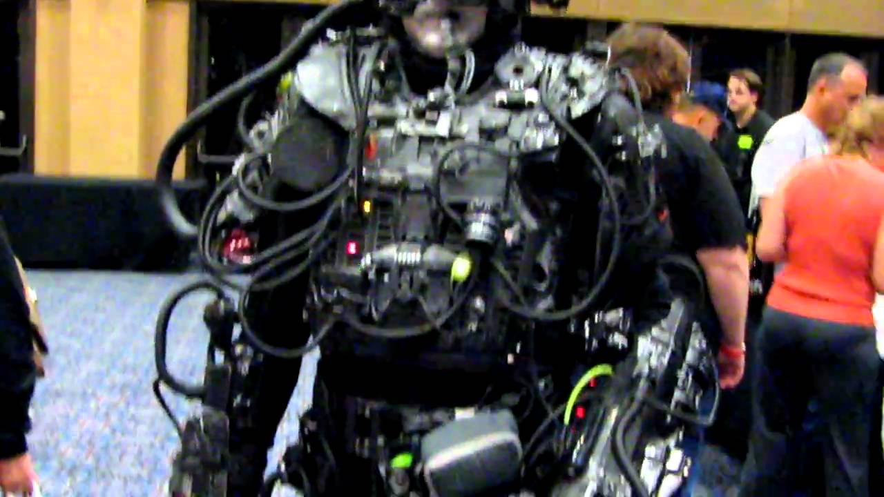Borg Assimilation at Star Trek Vegas 2007 Convention TIFF - YouTube