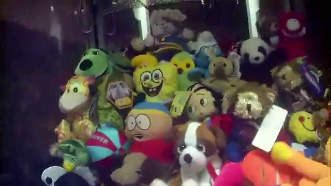 20 play challenge on my claw machine - YouTube