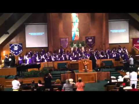 Deric Lewis & The church choir- waymaker - YouTube
