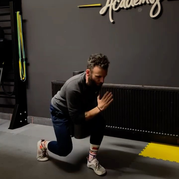 Výpady s vlastním tělem - YouTube