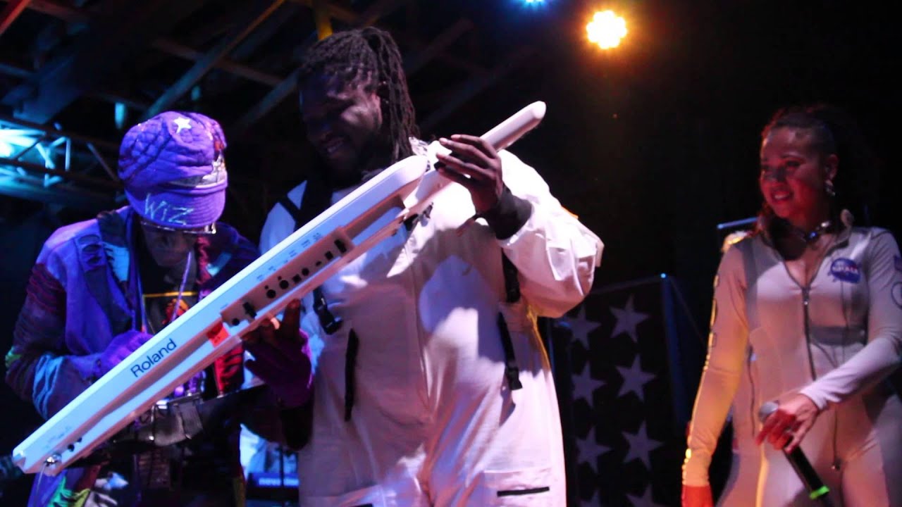 Bernie Worrell on Stage with Bootsy Collins and The Funk Unity Band ...
