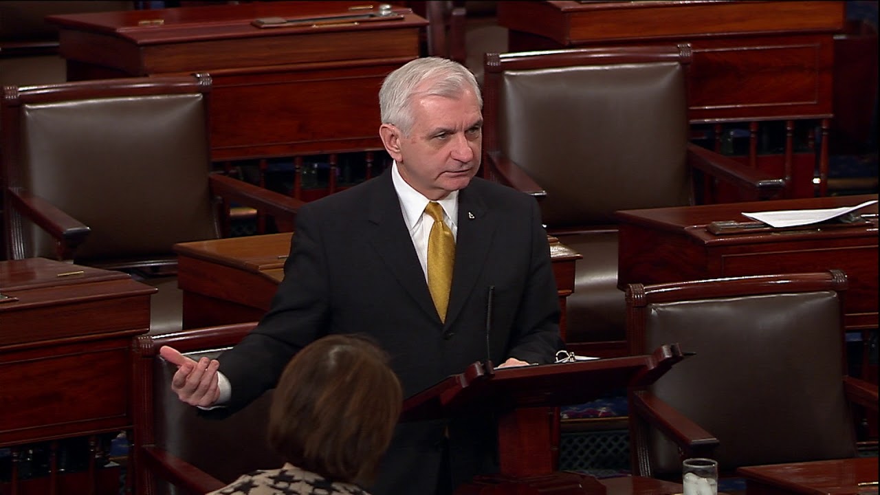 Reed Opposes Net Neutrality Repeal on the Senate Floor - YouTube