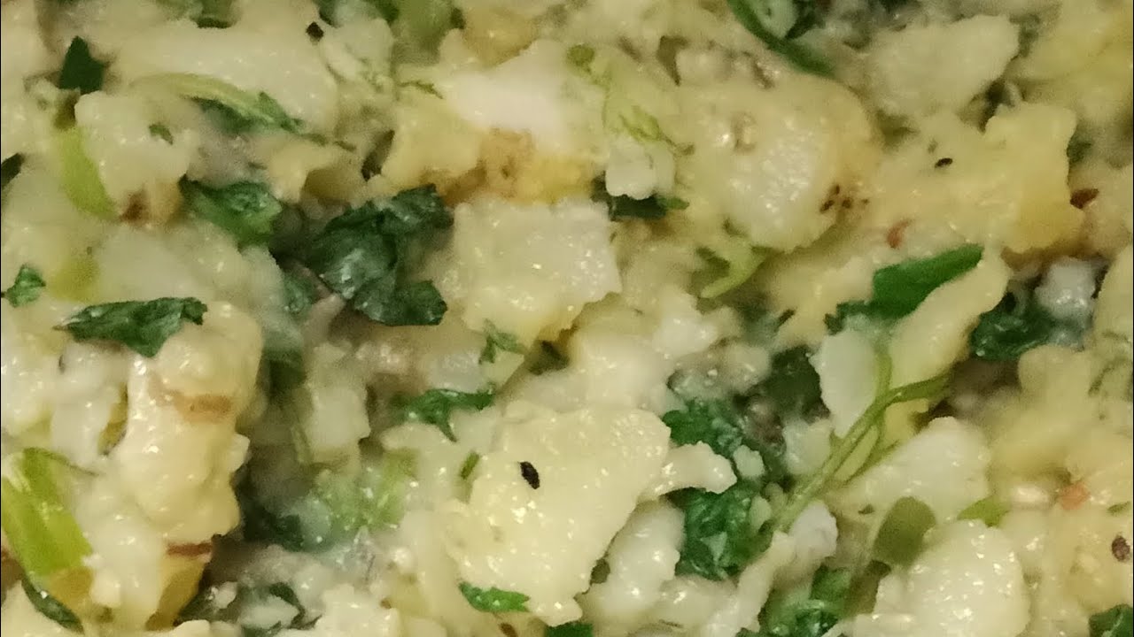 Btao kya bnane ja rahi hu.. #potatorecipe #aaluparatharecipe - YouTube