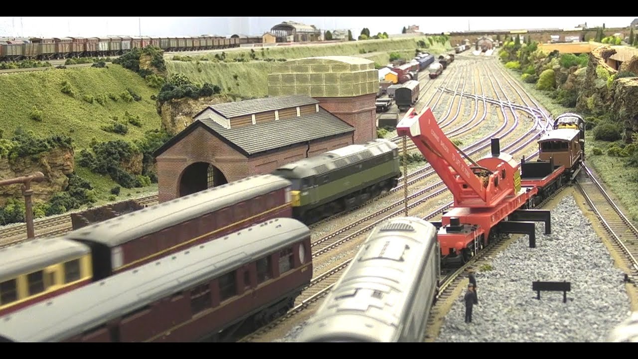 North East model railway - Breakdown Train 2 - YouTube
