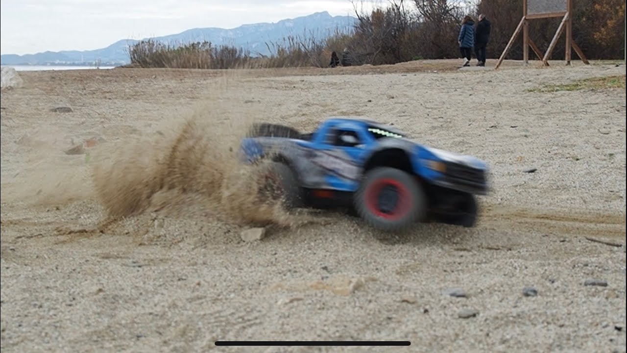 RC Buggy 4x4 beach edition 4k - YouTube