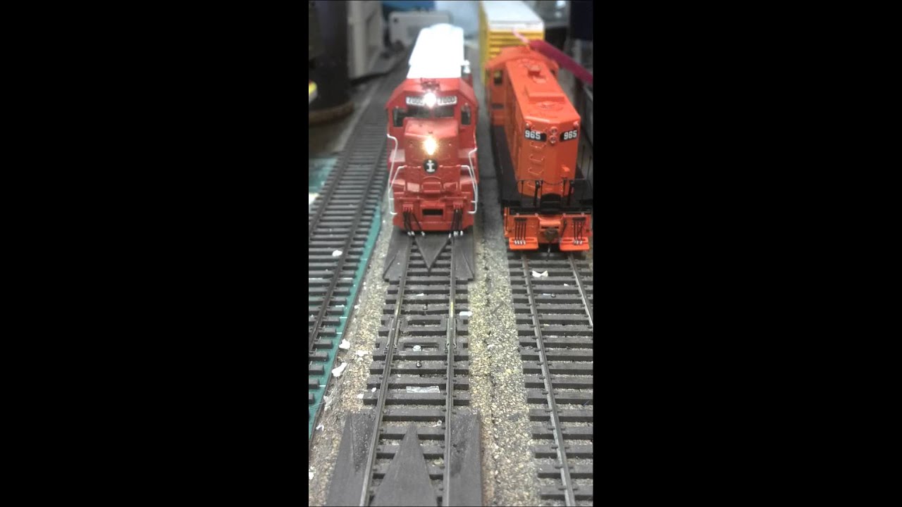 ICG SD45 - HO Scale Lighting Effects - YouTube