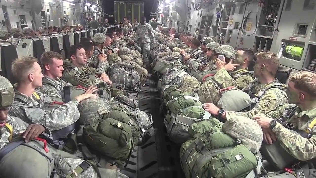What's It Like To Be U.S. Army Airborne? / Take A Look - YouTube