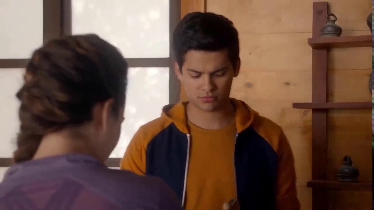 Miguel and Sam Kissing scene Season 3 Cobra Kai - YouTube