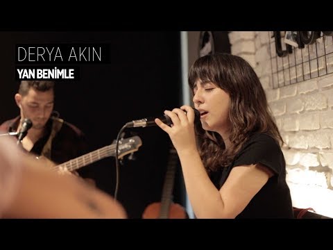 Derya Akın - Yan Benimle - AkustikCover #akustik #cover #sıla