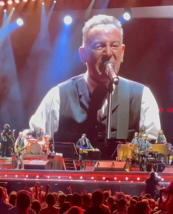 No Surrender- Bruce Springsteen 9/13/24 Oriole Park at Camden Yards # ...