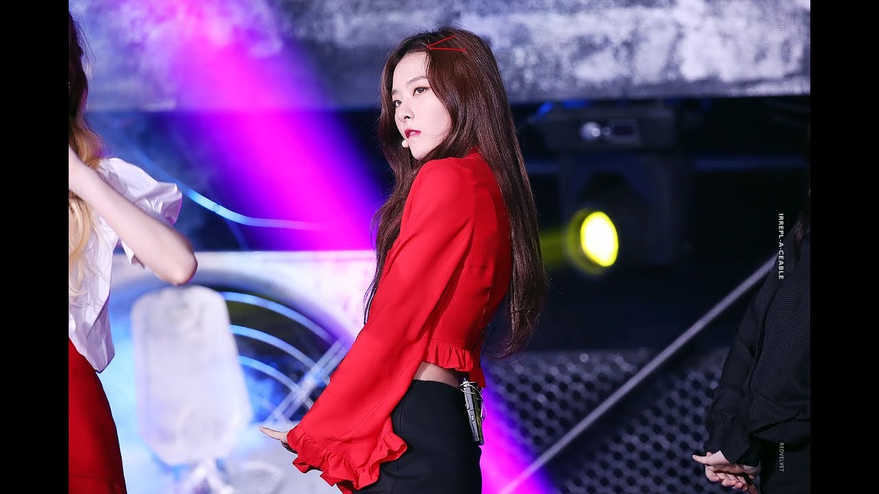 [FANCAM] 171001 빨간맛 슬기 직캠(SEULGI focus.) - YouTube