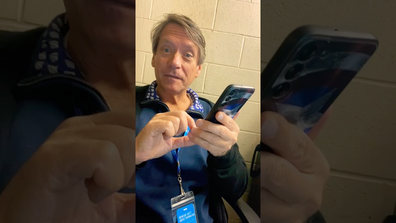 📲 Texting RANDOM people 🤣 - YouTube