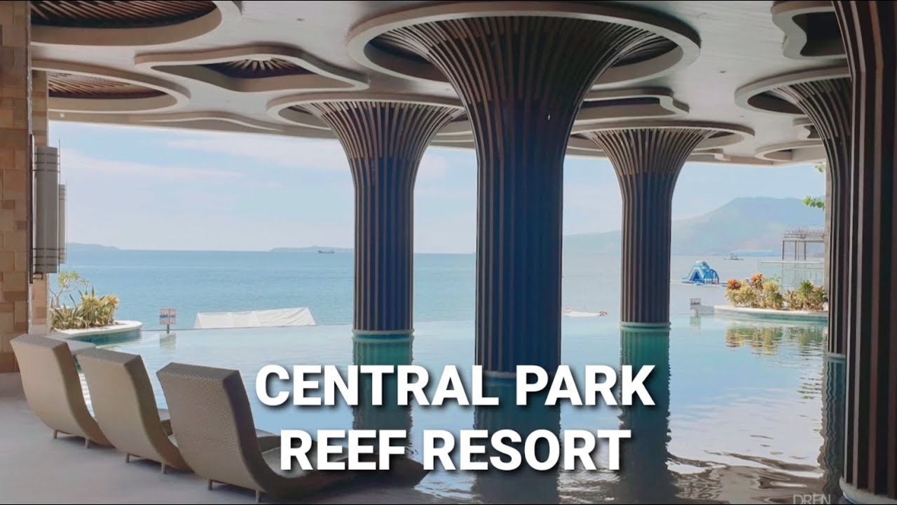 Rooftop Bar with Swimming Pool in Subic | Central Park Reef Resort ...