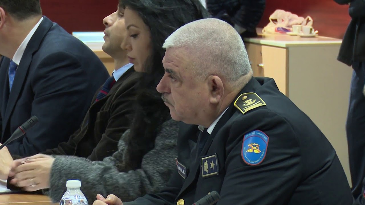 MBIPOPULLIMI NE BURGJE ABC NEWS - YouTube