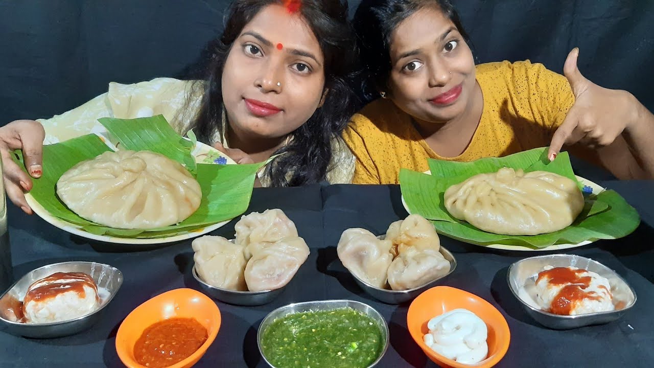 Biggest momos eating challenge//biggest momos, small momos,different ...