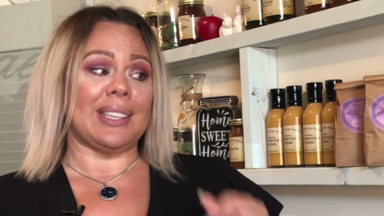 Lilly Rae in the Hamlet - YouTube