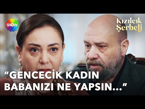 Pembe, Abdullah'ı kıskanmadığını iddia ediyor! | Kızılcık Şerbeti