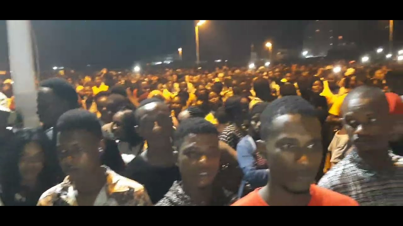 saifond balde concert dédicace album sabou noweli au stade - YouTube
