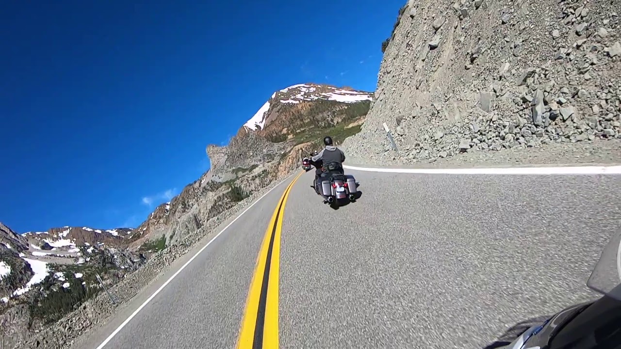 Heading up Tioga Pass from the East side - YouTube