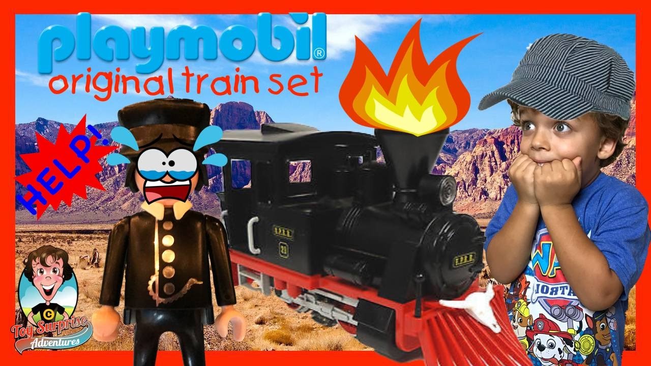 Train Robbery on PLAYMOBIL Western Train Playset! Giant Train Set for ...