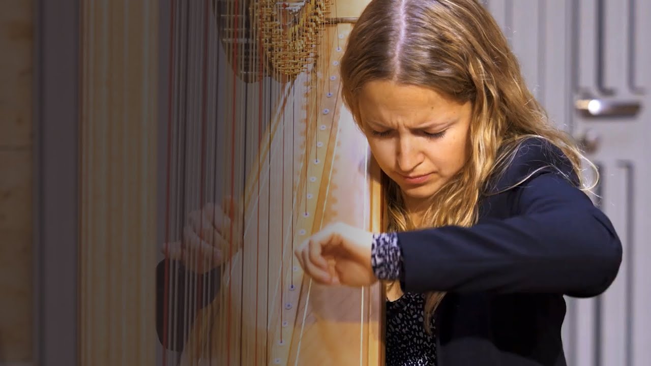 Lea Maria Löffler - KÜNSTLERPORTRAIT Kunstförderpreis der Stadt ...